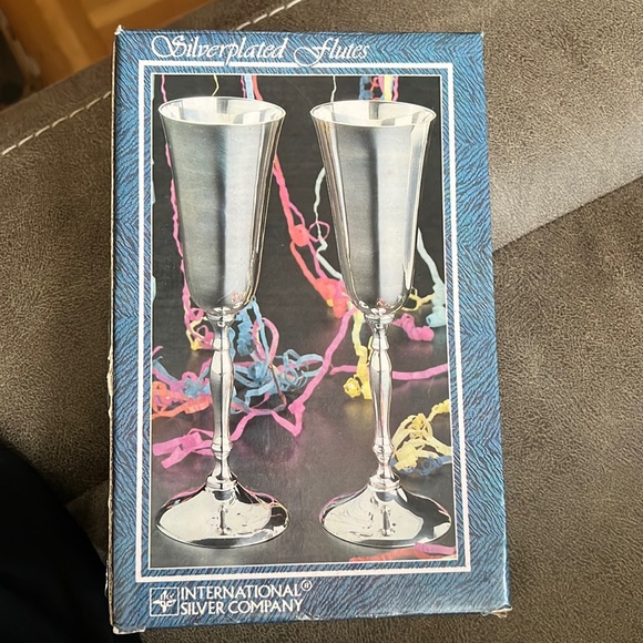 International Silver Company | Kitchen | Vintage Silver Plated Flutes ...